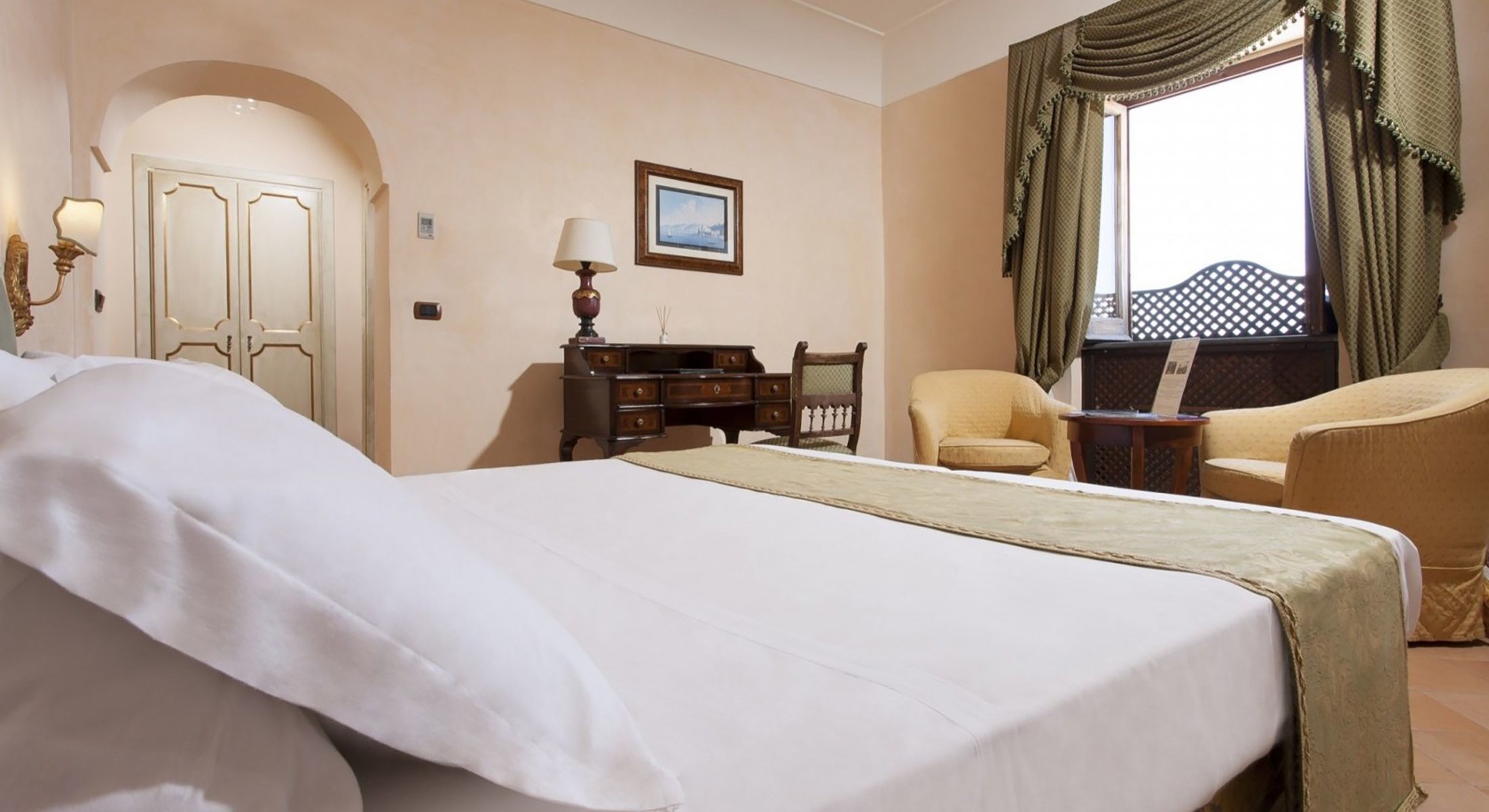 Hotel San Francesco Al Monte **** | Sea View Hotel Naples | Classic